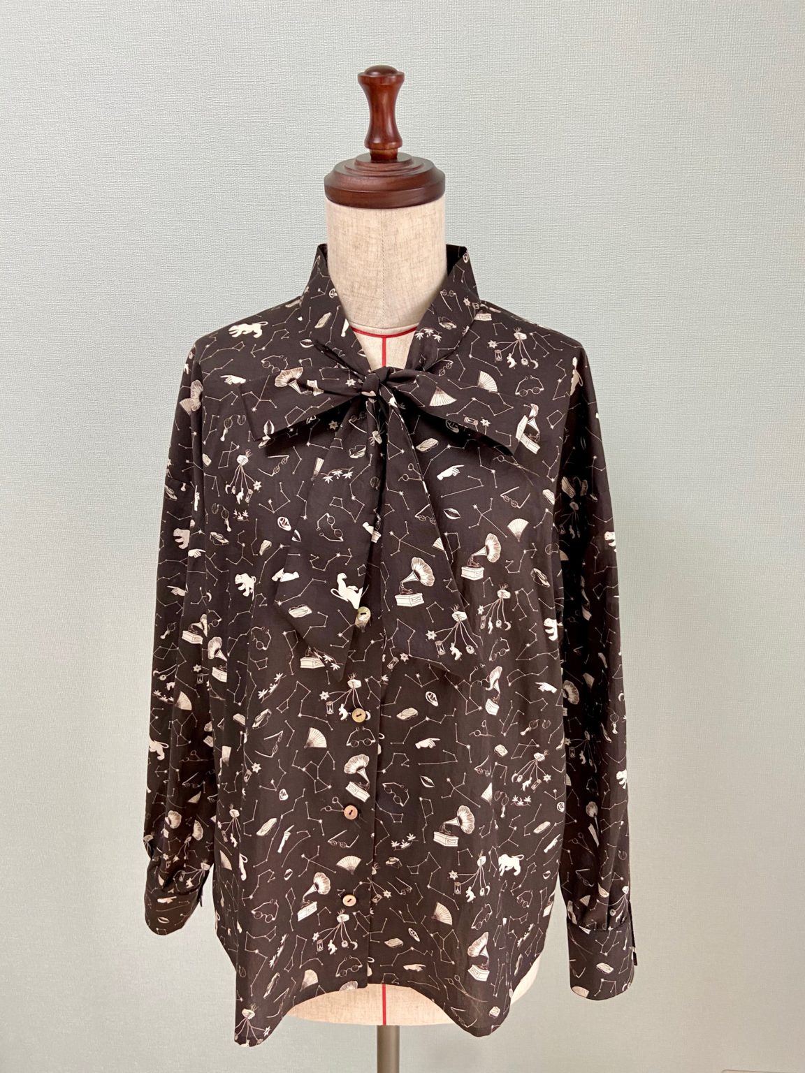 リバティのAi Teramotoでボーカラーブラウス『レディブティック2020年4月号』【作りました】 - Dressmaking Days